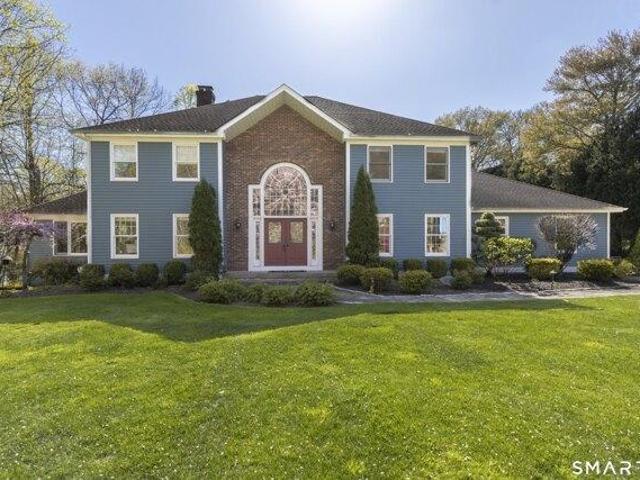 4 bedroom, Trumbull CT 06611 LS102217777