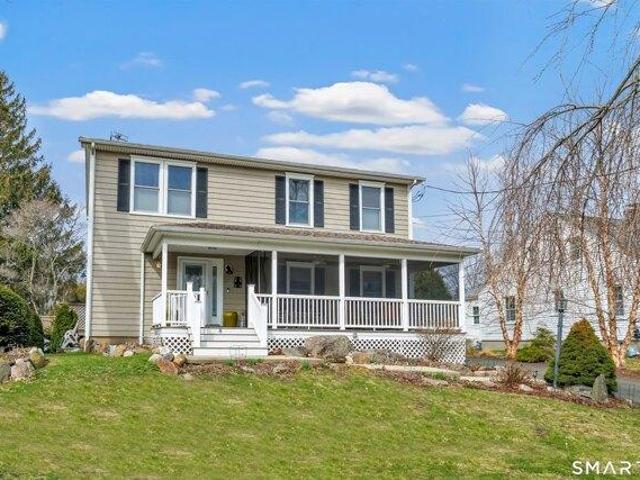 4 bedroom, Trumbull CT 06611 LS102217326