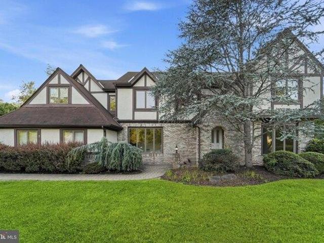 4 bedroom, Trenton NJ 08648 105157006