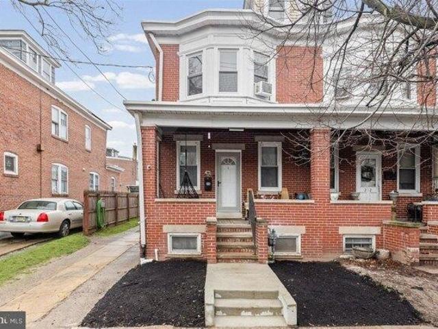 4 bedroom, Trenton NJ 08610 103621997