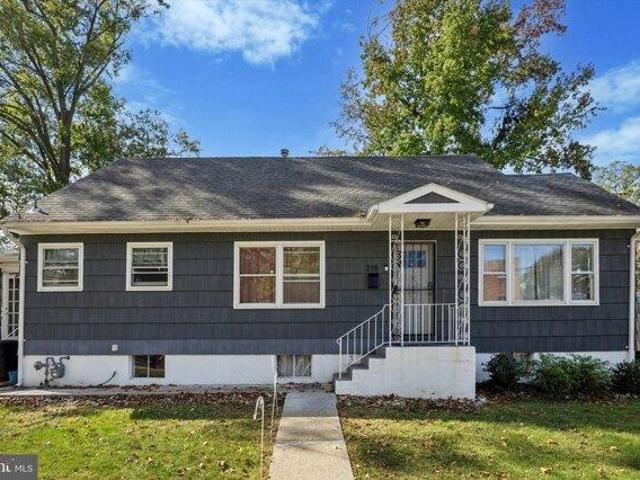4 bedroom, Trenton NJ 08618 LS102828070