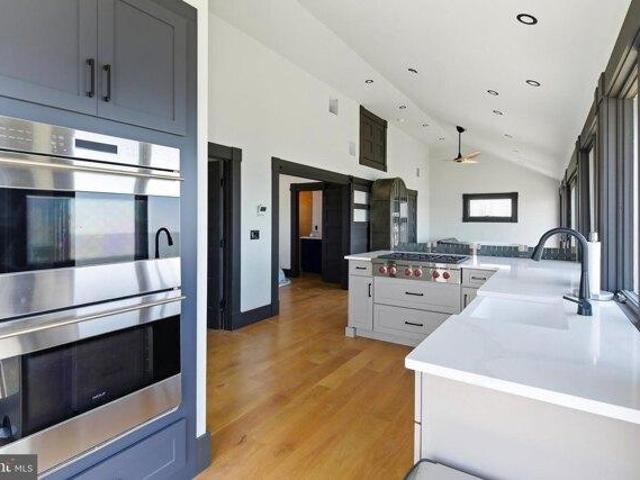 4 bedroom, Tuckerton NJ 08087 103666168