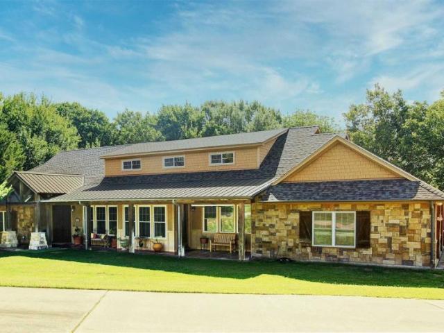 4 bedroom, Tx Tx 102552489
