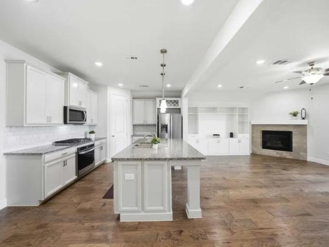 4 bedroom, Tx Tx 102553300