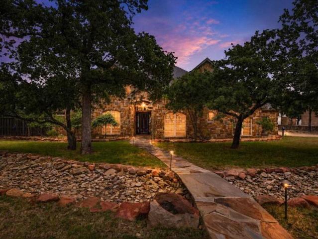 4 bedroom, Tx Tx 102588559