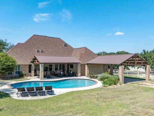4 bedroom, Tx Tx 102701700