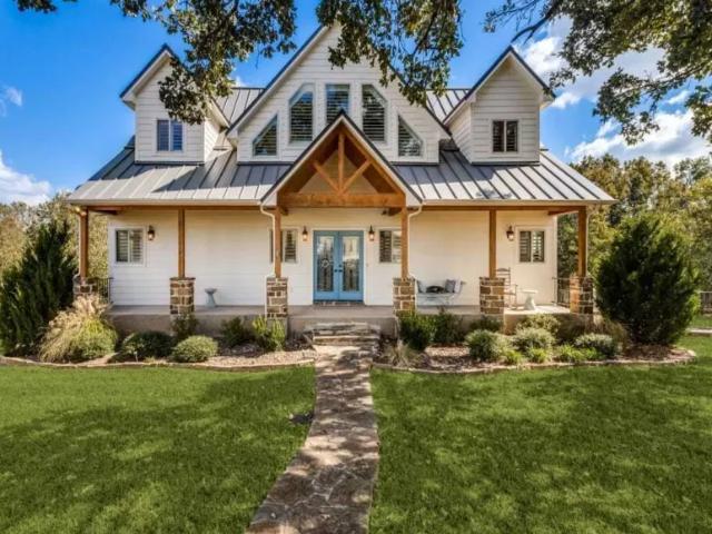 4 bedroom, Tx Tx 102701912