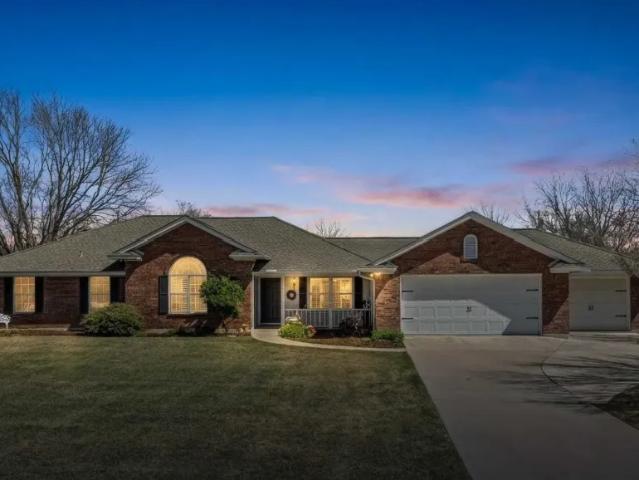 4 bedroom, Tx Tx 102702181