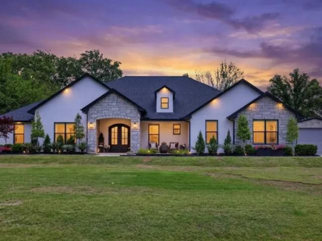 4 bedroom, Tx Tx 102702361