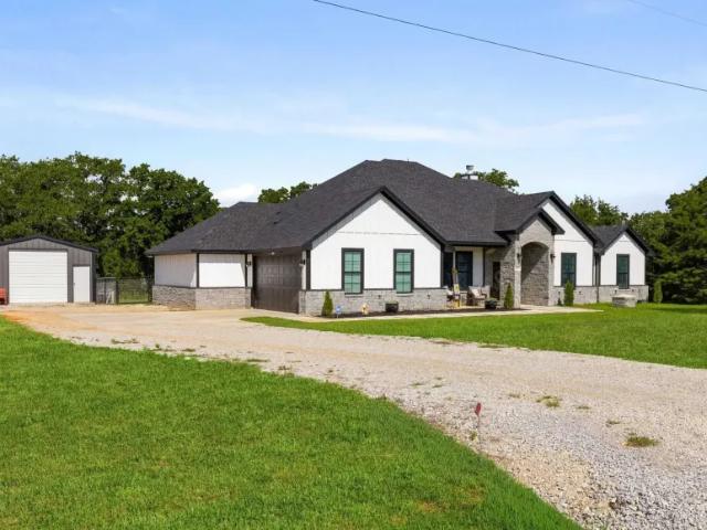 4 bedroom, Tx Tx 102702465