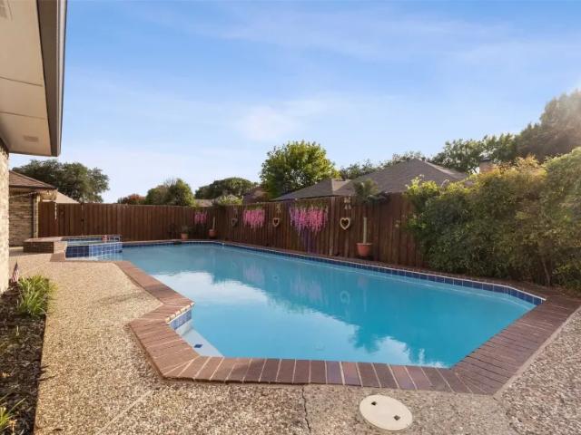 4 bedroom, Tx Tx 102702558