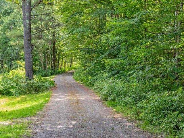 4 bedroom, Underhill VT 05489 105127719