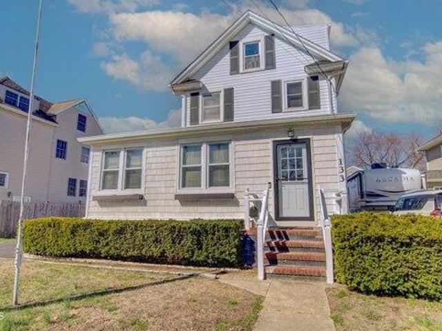 4 bedroom, Union Beach NJ 07735 LS101798667