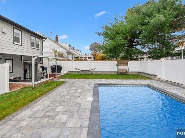 4 bedroom, Union NJ 07083 LS102825492