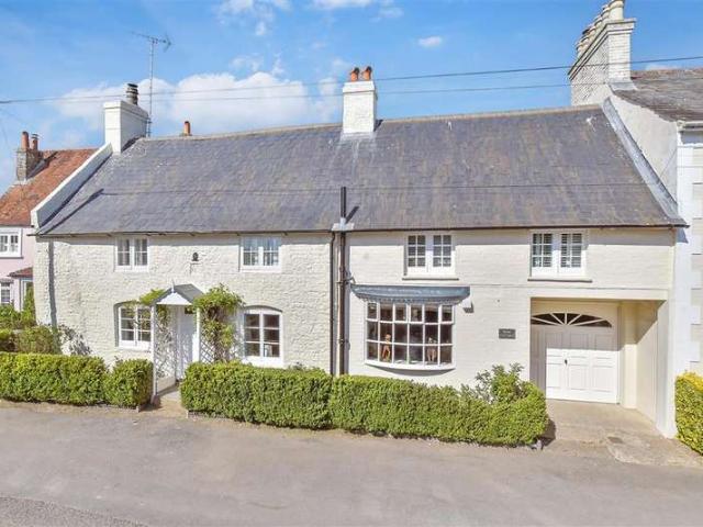 4 Bedroom Unique Property