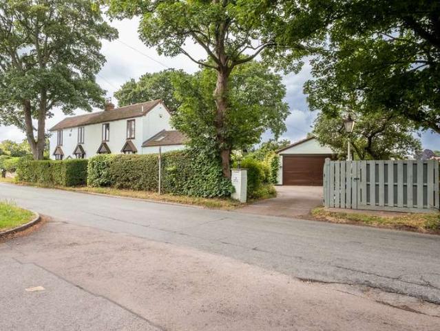 4 Bedroom Unique Property