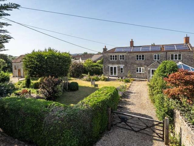 4 Bedroom Unique Property