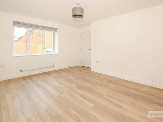 4 bedroom unspecified