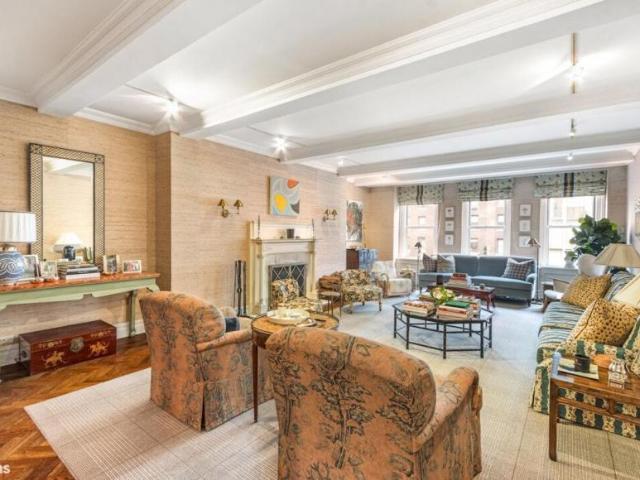 4 bedroom, Upper East Side NY 89180393