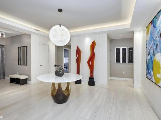 4 bedroom, Upper East Side NY 91065236