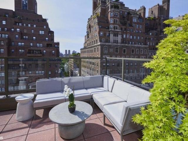 4 bedroom, Upper East Side NY 91289667
