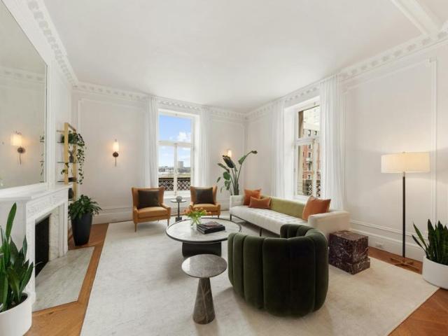 4 bedroom, Upper West Side NY LS91489419