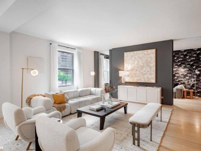 4 bedroom, Upper West Side NY 91013871