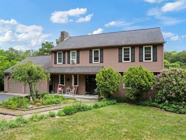 4 bedroom, Uxbridge MA 01569 104570246