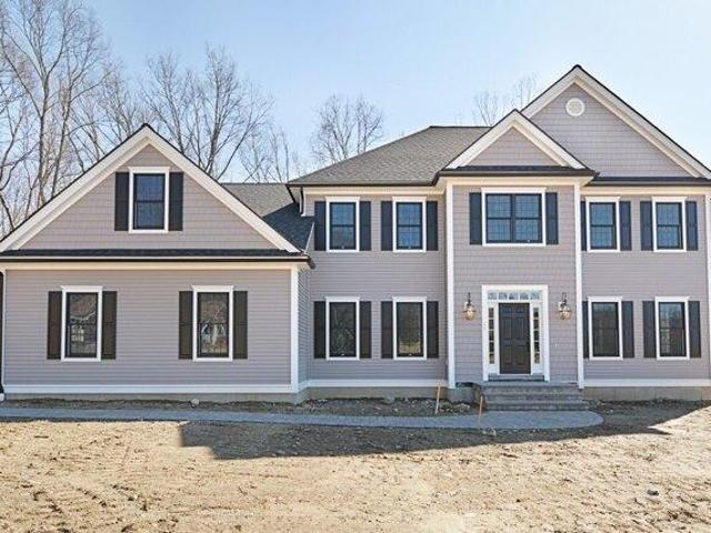 4 bedroom, Uxbridge MA 01569 LS102959117