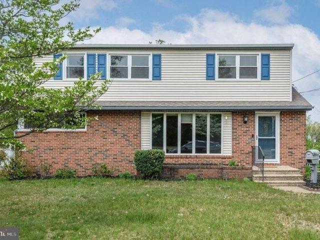 4 bedroom, Voorhees NJ 08043 LS102531549
