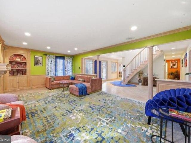 4 bedroom, Voorhees NJ 08043 LS102256508