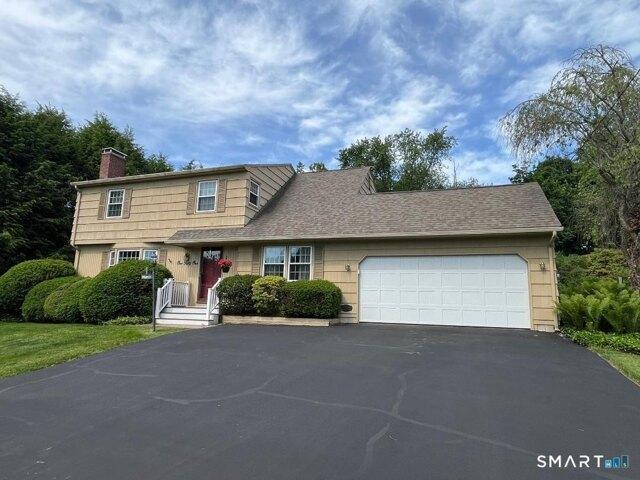 4 bedroom, Vernon CT 06066 104330207
