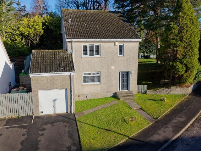 4 bedroom villa for sale