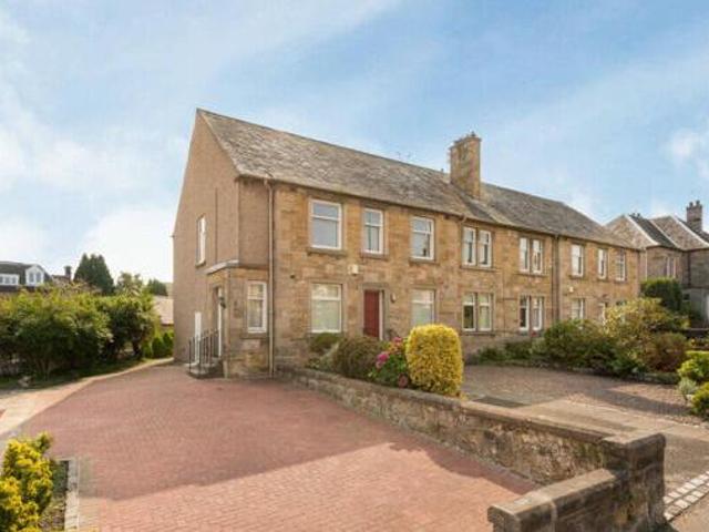 4 Bedroom Villa For Sale In Newington