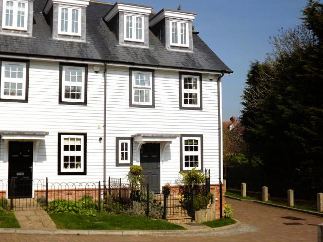4 bedroom village house for sale