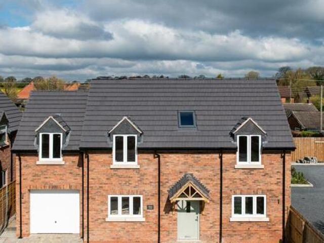 4 Bedroom Village House For Sale In Alcester, Warwickshire