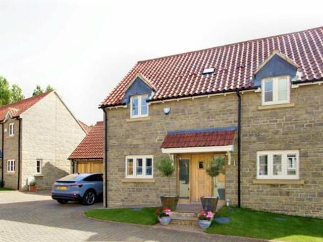 4 Bedroom Village House For Sale In Itchington