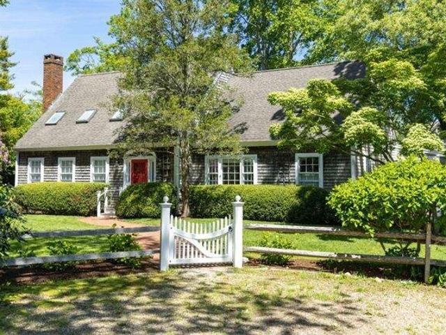 4 bedroom, Vineyard Haven MA 02568 105081167