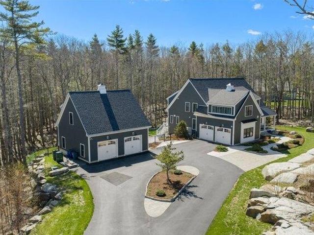 4 bedroom, York ME 03902 102477513