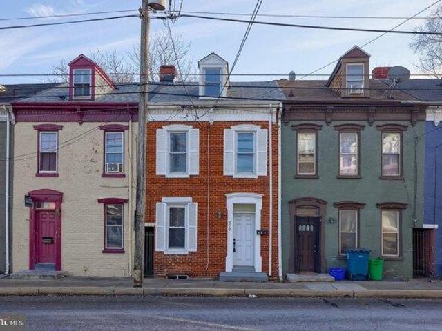 4 bedroom, York PA 17403 103623855