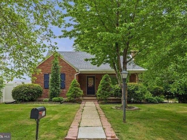 4 bedroom, York PA 17402 103627685