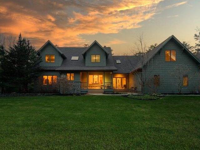 4 bedroom, Yarmouth ME 04096 LS101782052