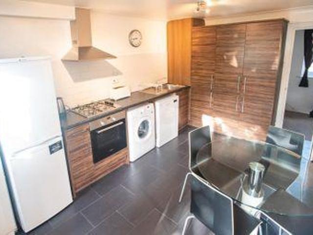 4 Bedrooms Maisonette for rent in Chart Street, London N1