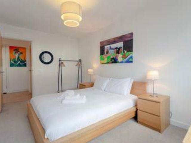 4 Bedrooms Maisonette for rent in Borough Road, London SE1