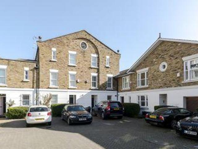 4 Bedrooms Mews house for rent in Palace Mews, London SW6