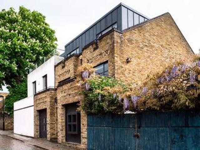 4 Bedrooms Mews house for sale in Murray Mews, London NW1