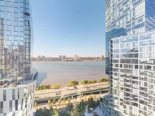 4 Bedrooms at W. 59th Street for $22,995 by Meni Tsoukalas