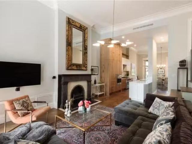 4 Bedrooms at 13 E 9th Street for $24,000 by Manager