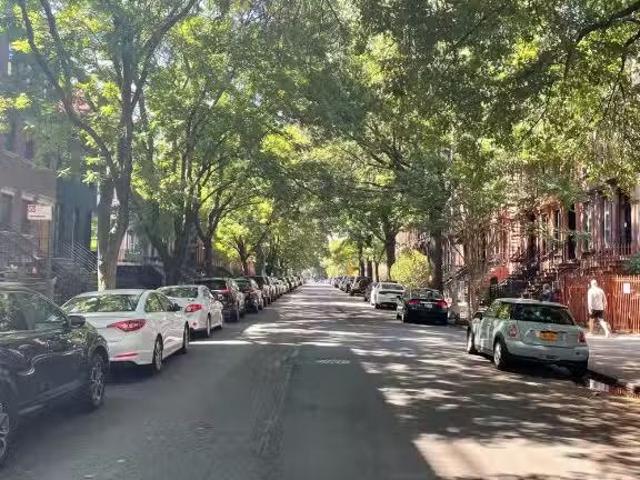 4 Bedrooms at 45 Monroe Street for $5,400 by IAN PARKER