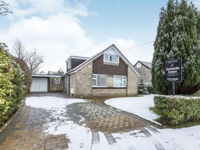 4 Bedrooms Bungalow for sale in Marlborough Drive, Fulwood, Preston, Lancashire PR2